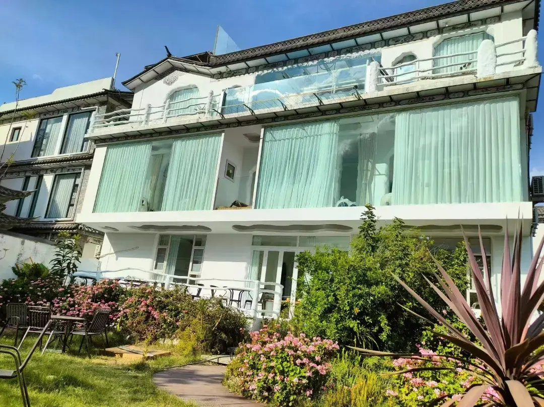 Dali Bu Wan Wu Mu Gardn Minsu - Dali