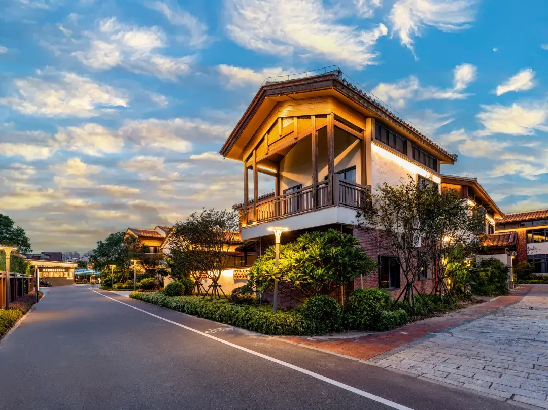 Longjiang Years Hot Spring Hotel - Zhangzhou