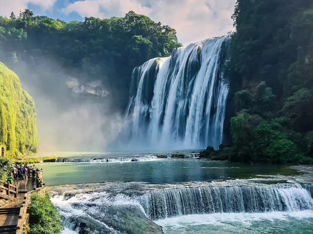 Huabo Resort Hotel - Anshun