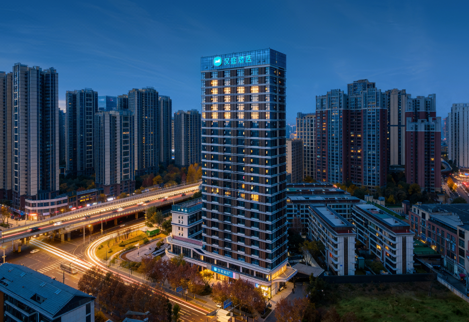 Hanting Hotel (Chengdu East Railway Station & MixC)(汉庭酒店(成都火车东站万象城店))の ...