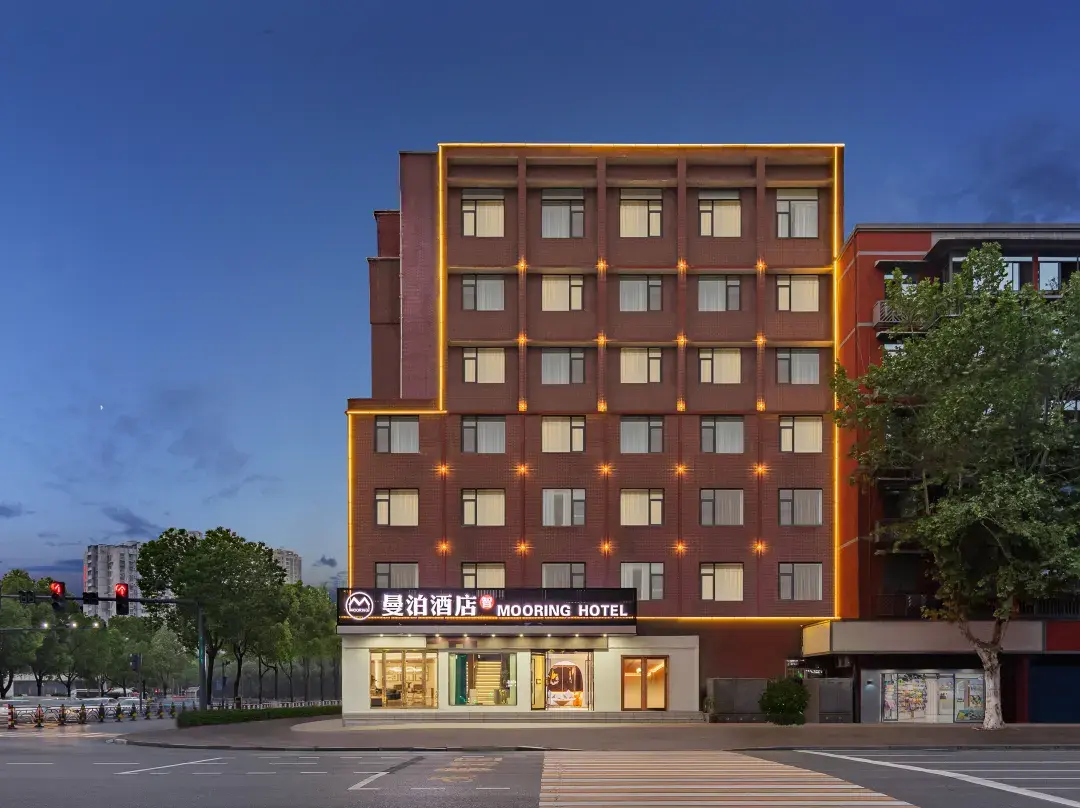 Manbo Zhi Hotel - 이창 시