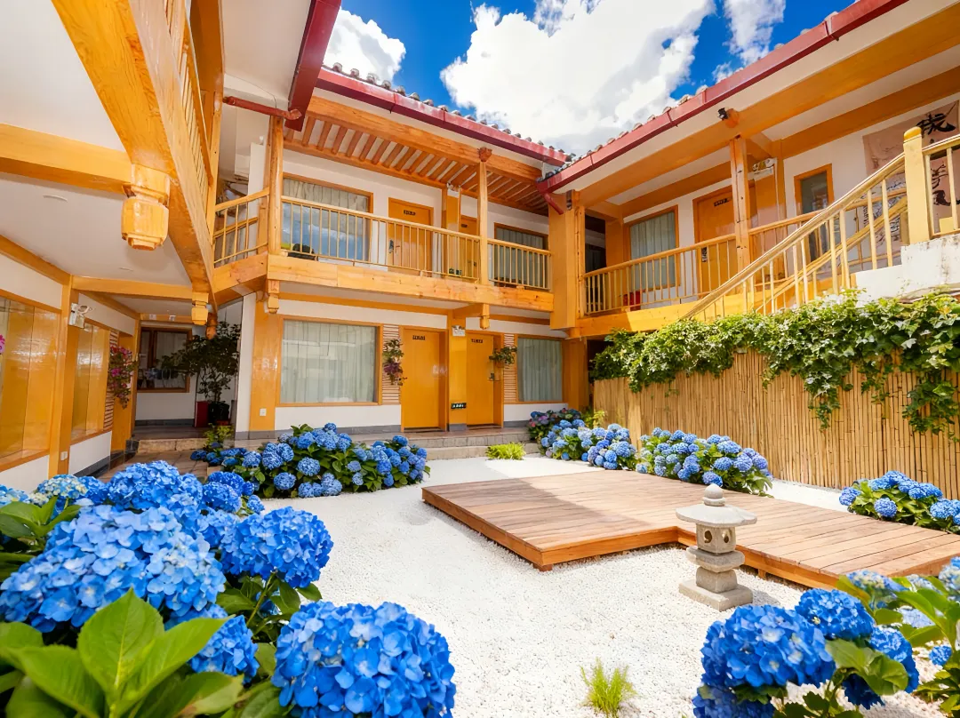 Zailushang Honglou Hostel Lijiang - Lijiang