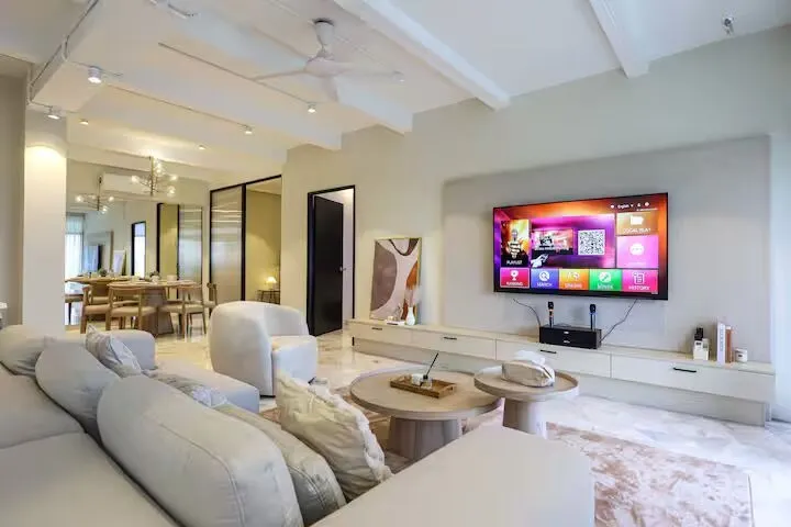 6pax, Muji Townhouse W Karaoke/netflix/balcony - Kuala Lumpur