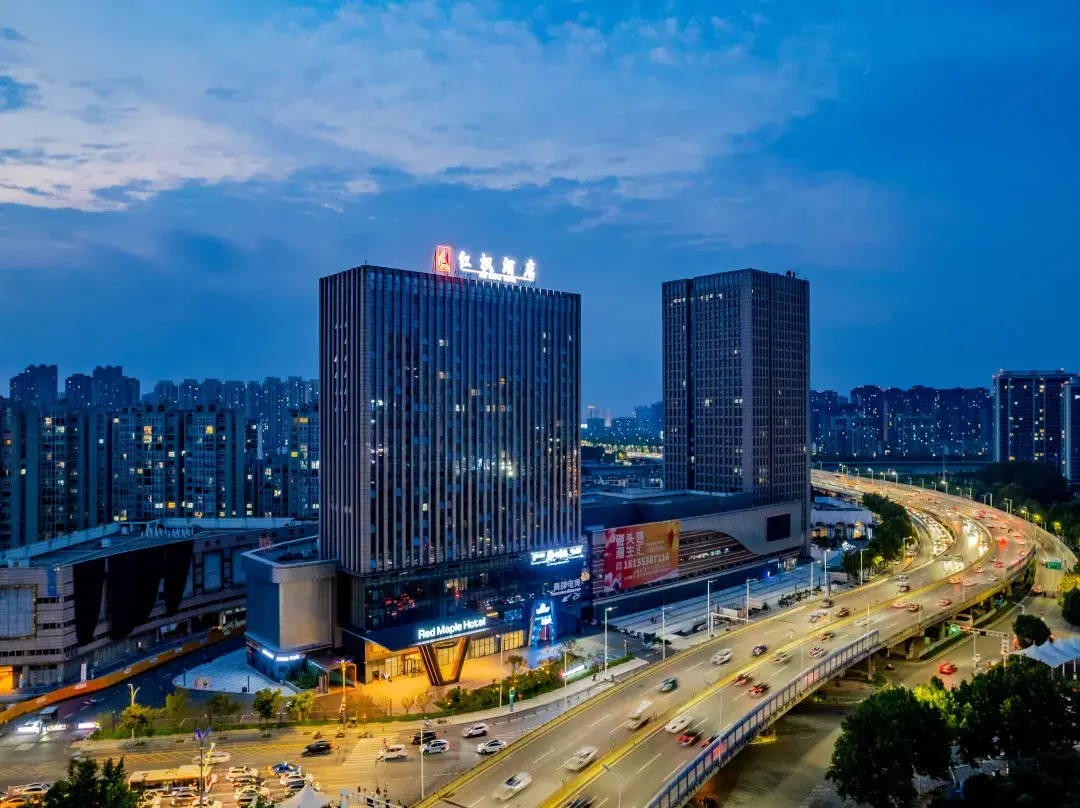 Red Maple Hotel - Wuhú