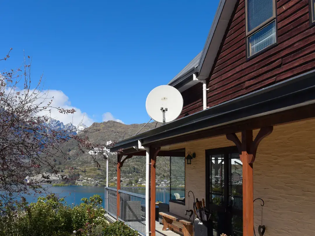 The Embassy B&b - Queenstown