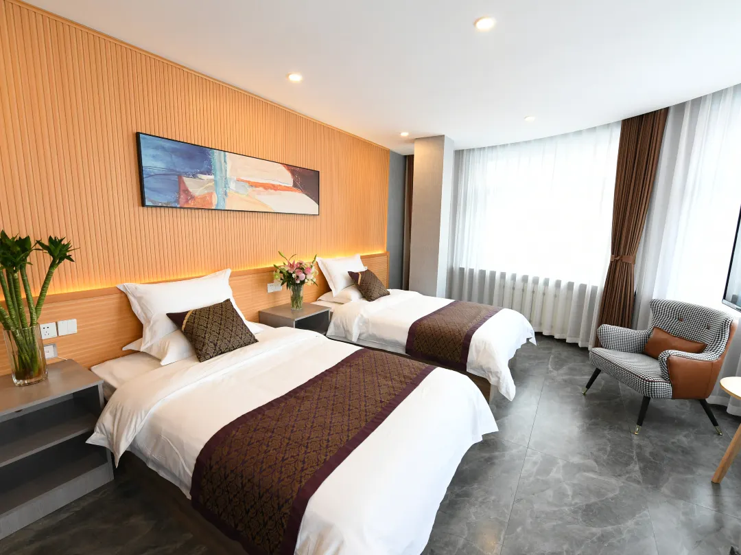 Hulunbuir Kaixuan Hotel - フルンボイル