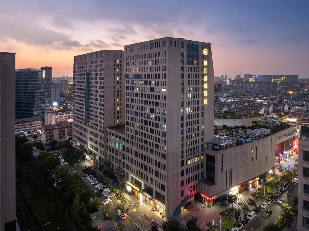Jinjiang Metropolo Hotel Suqian Shuiyuncheng Baolong Square - Suqian