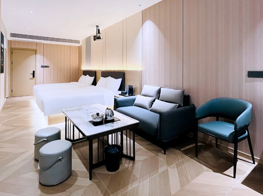 Squirrel Smart Hotel - 포산 시