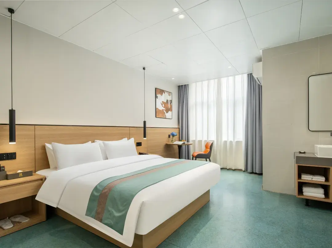 Huize Hotel - Baise