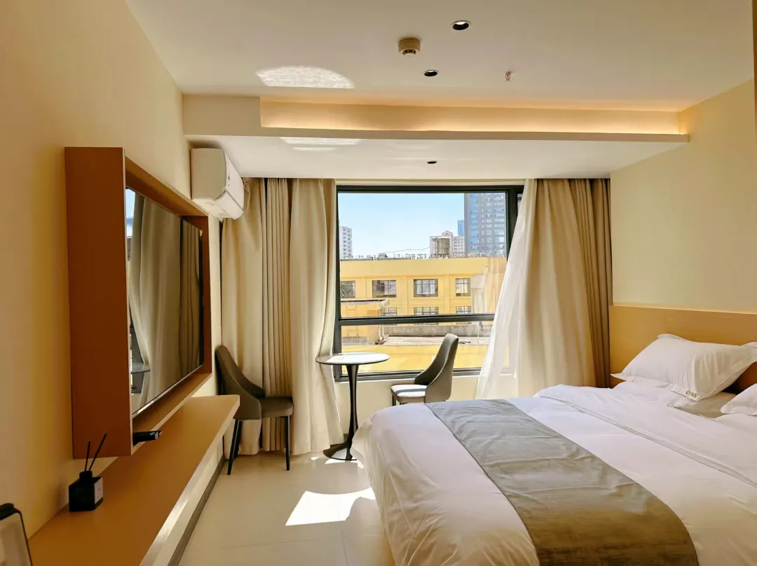 Xingji Hotel ) - Kunming