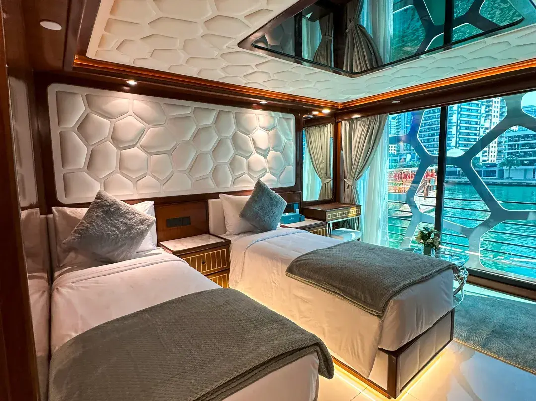 Overnight Super Yacht - Orchid - Dubai