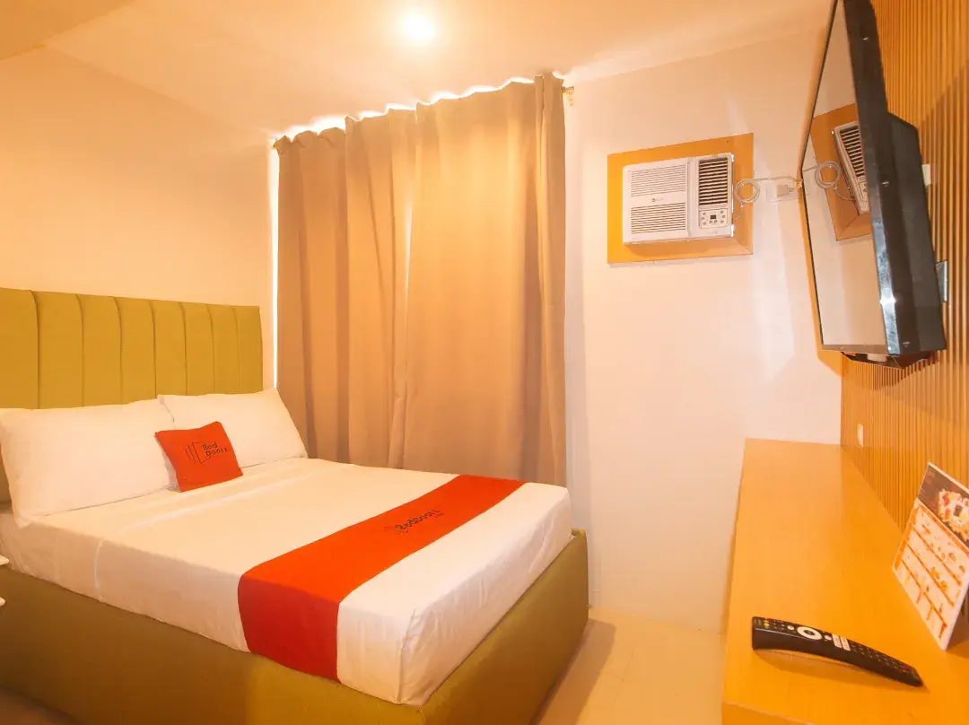 Reddoorz @ Benelio Suites Pavia Iloilo - Iloilo City