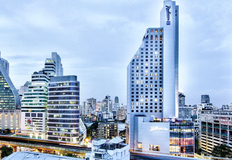 Radisson Blu Plaza Bangkok, Bangkok (Prices & Reviews 2024) | Trip.com