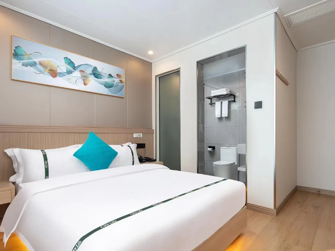 Chengdu Huaxi Light Luxury Apartment Hotel - Chengdu