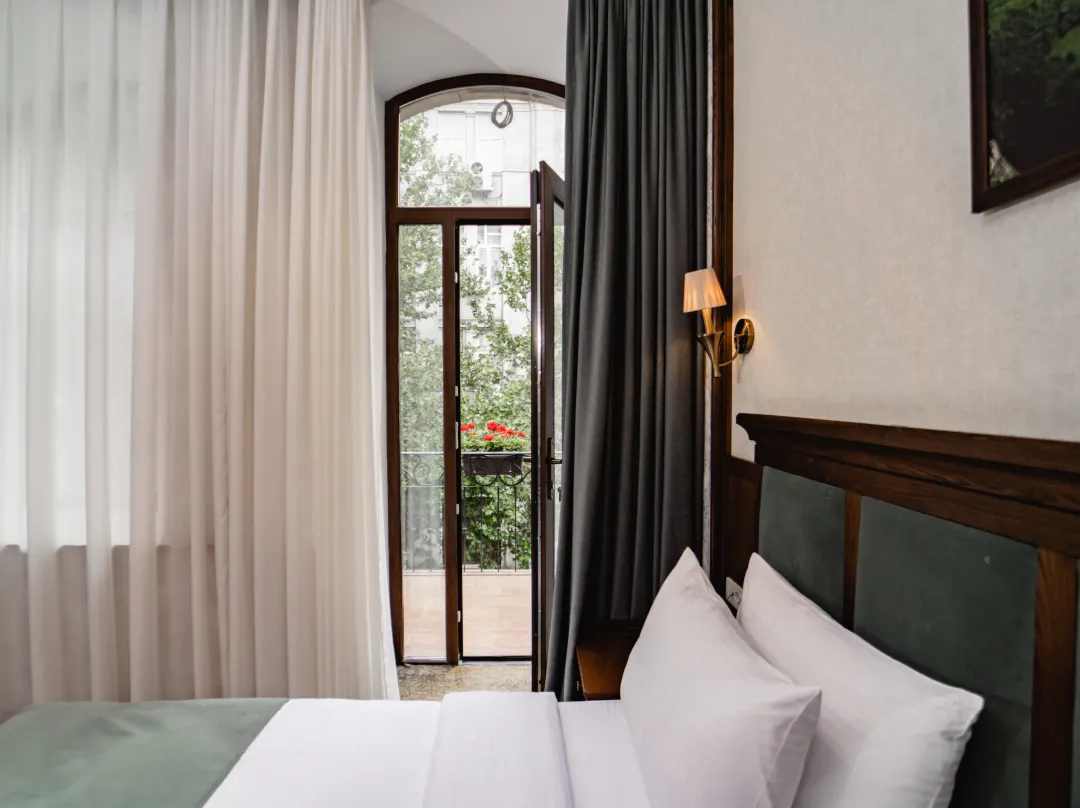 Midway Hotel - Bakú