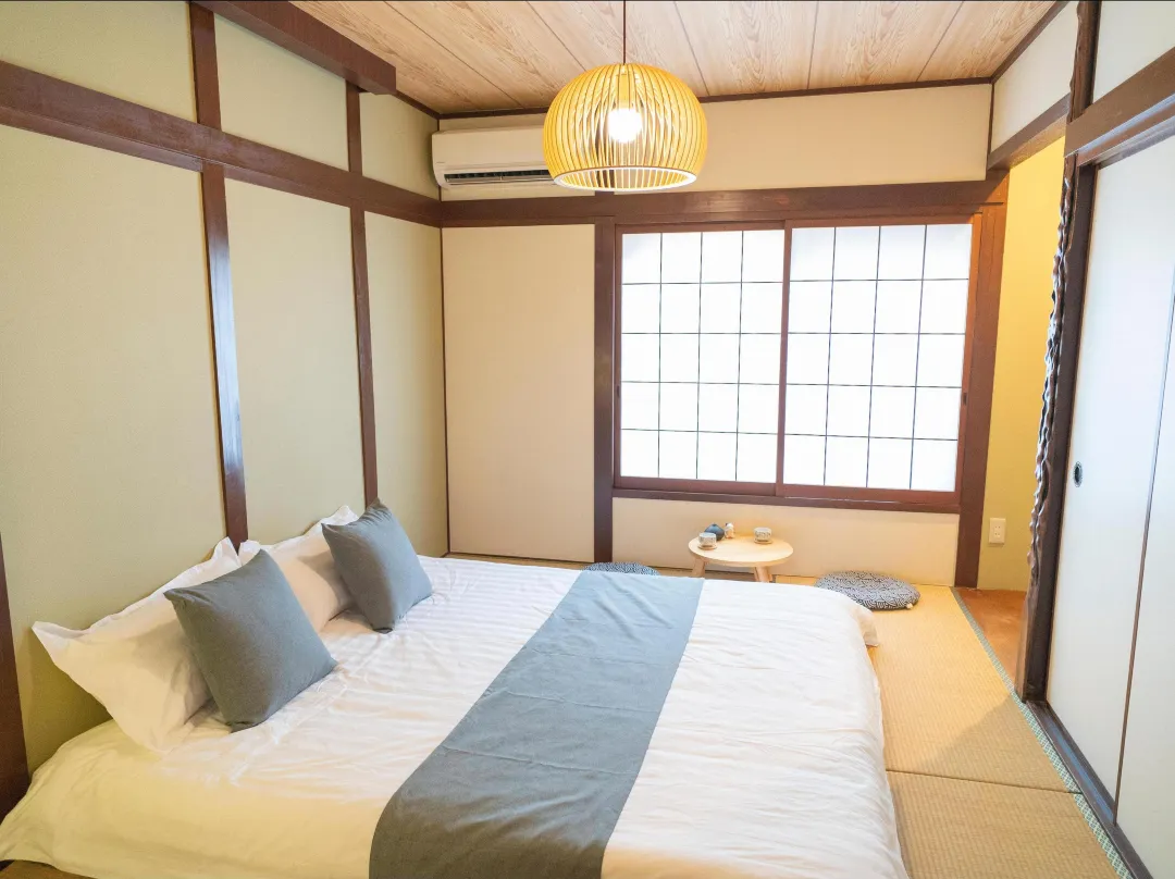 Dream Traveler - Japan