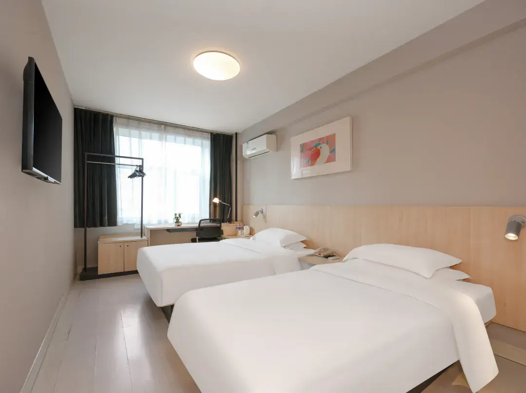 Jinjiang Inn Changchun Qimaocheng Wuyue Square Branch - Changchun