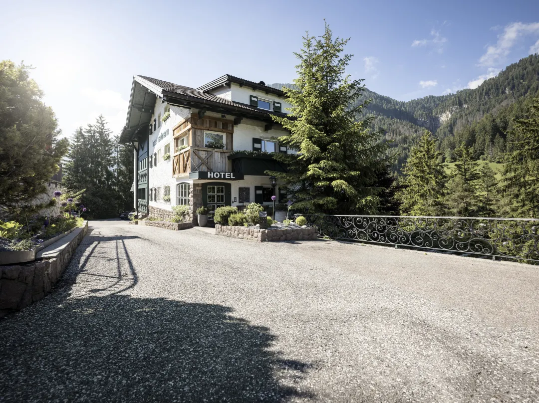 Alpstay - Chalet Hotel Hartmann - Adults Only - Urtijëi