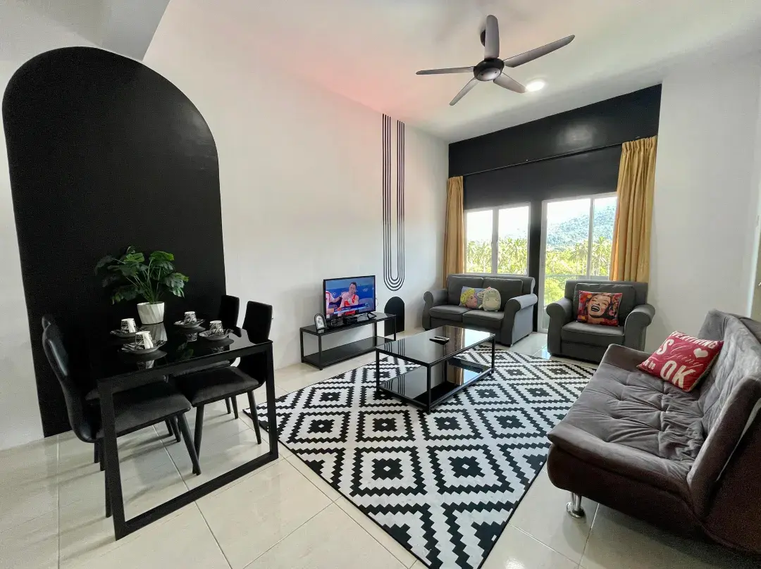 Hillview Cube W/rooftop Pool - Kuah