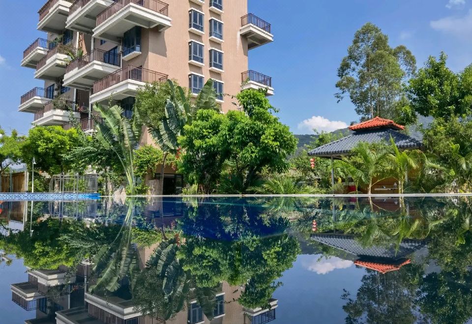 Wutong Valley · Hot Spring Swimming Pool Resort Hotel (Nankun Mountain ...