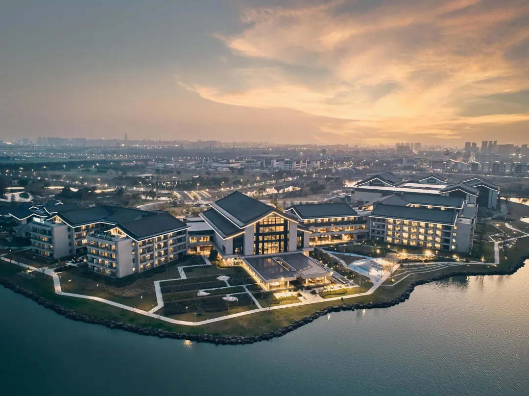Jiaxing Pulong Hotel - 