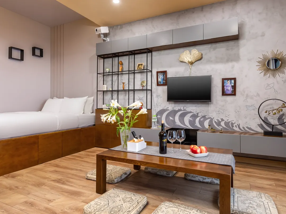 Hkg-vinhomes D'capitale Prime-high Class - Hanoi