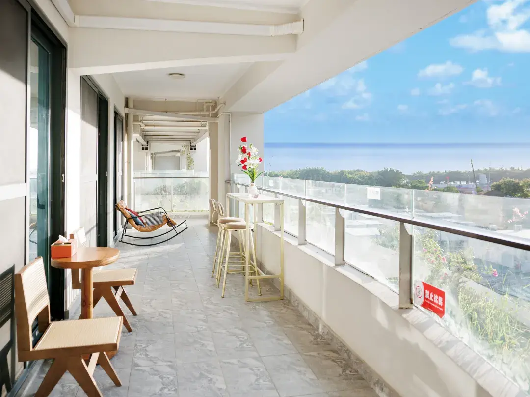 Qianju Hotel - Sanya