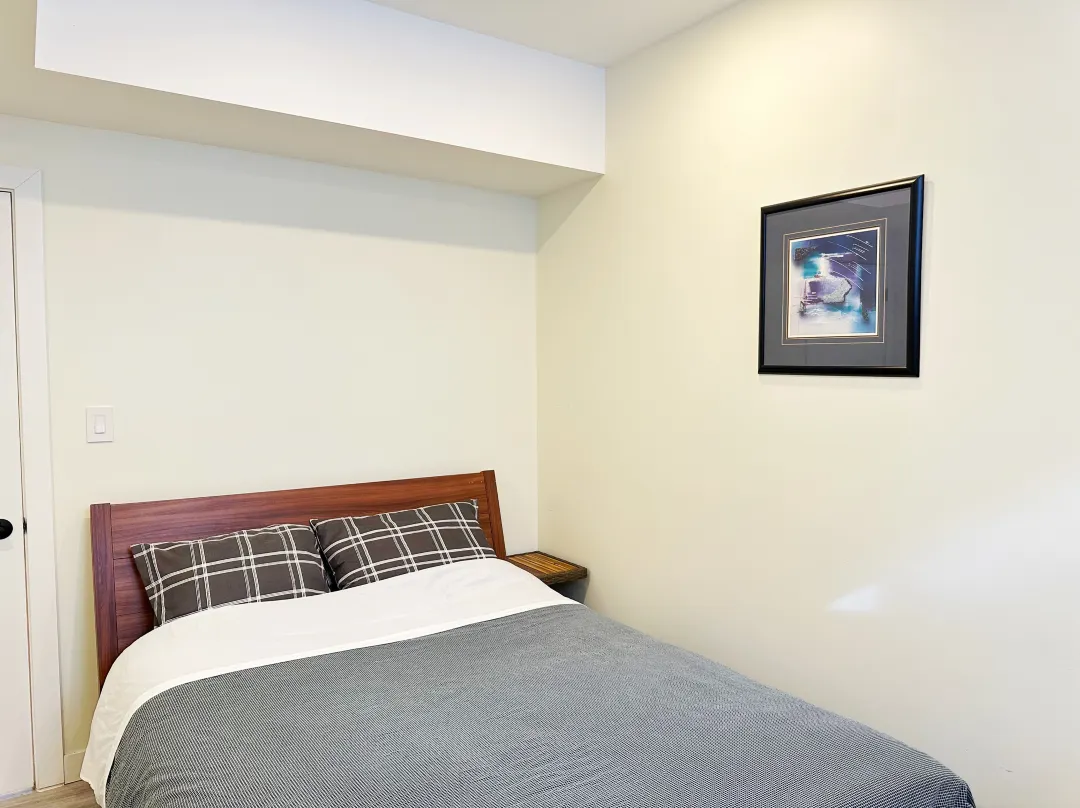 Cozy & Private Suite Near Downtown | Uofa | Southgate - Edmonton, Canada