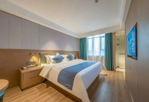 Yunxing Holiday Hotel(运兴假日酒店(佛山南海平洲玉器街店)),فوى شان - تم التحديث في 2024 ...