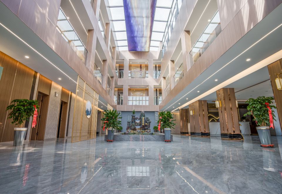 Colorful Danxia Xiyue Hotel(希悦酒店(七彩丹霞景区西门店)), Linze: Latest Price ...