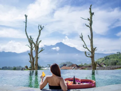 Maisaba Kintamani Luxury Cabin And Bistro - Bali