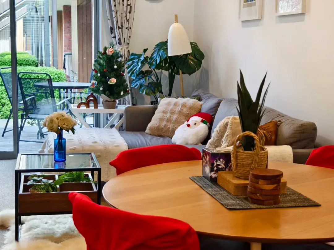 Cbd 2 Bed 2 Bath Parkside Retreat With Parking - Jjhome - Christchurch