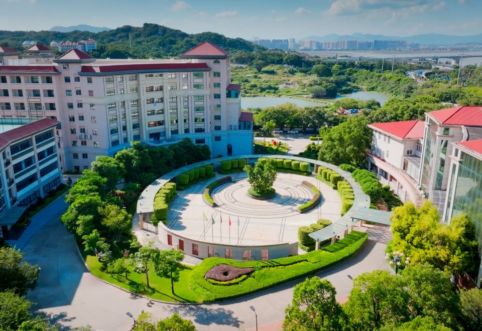 Yannian Hotel(延年山庄), Quanzhou - Harga & Promo Terbaru 2026 | Trip.com ...