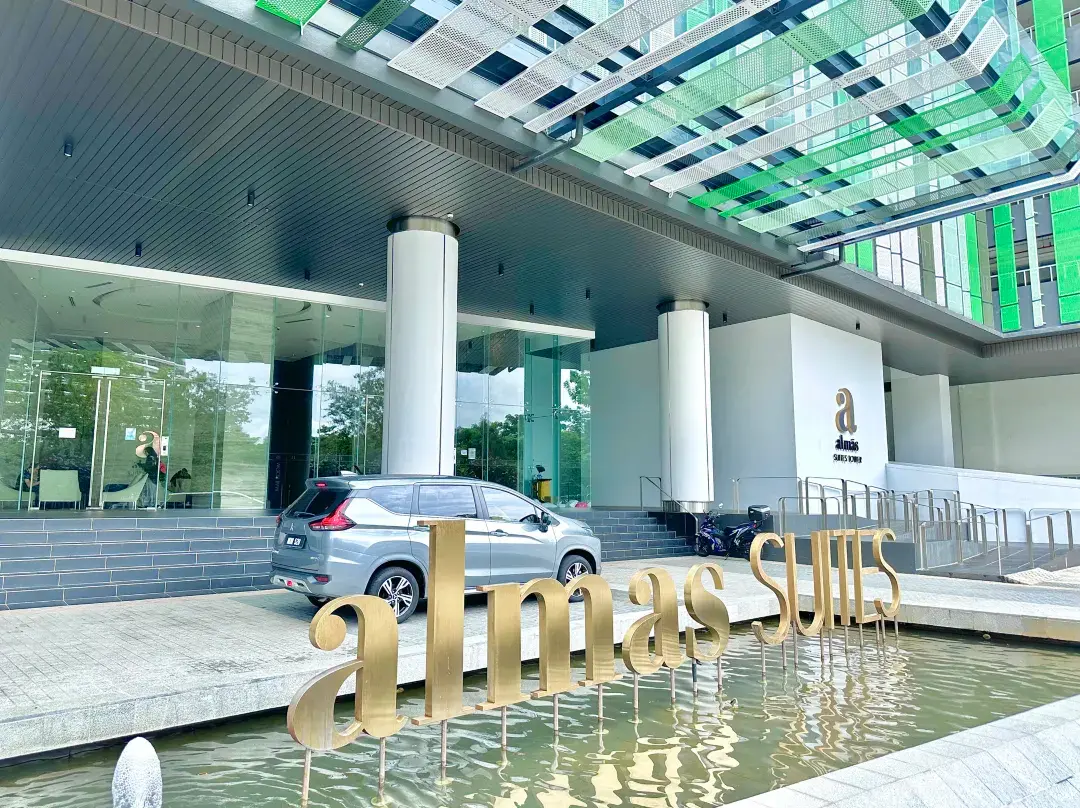 Almas Suites Puteri Harbour By Stayrene - Iskandar Puteri
