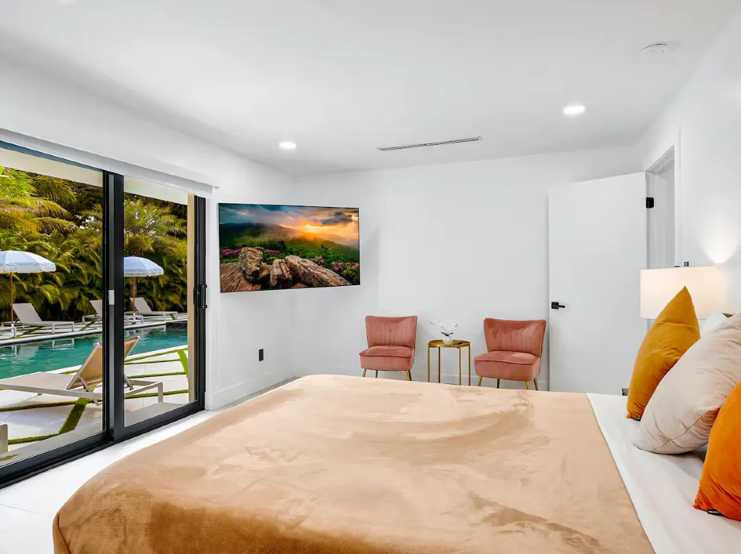 Family Estate With Heated | Pool | Spa & Game Yard - Miramar, FL