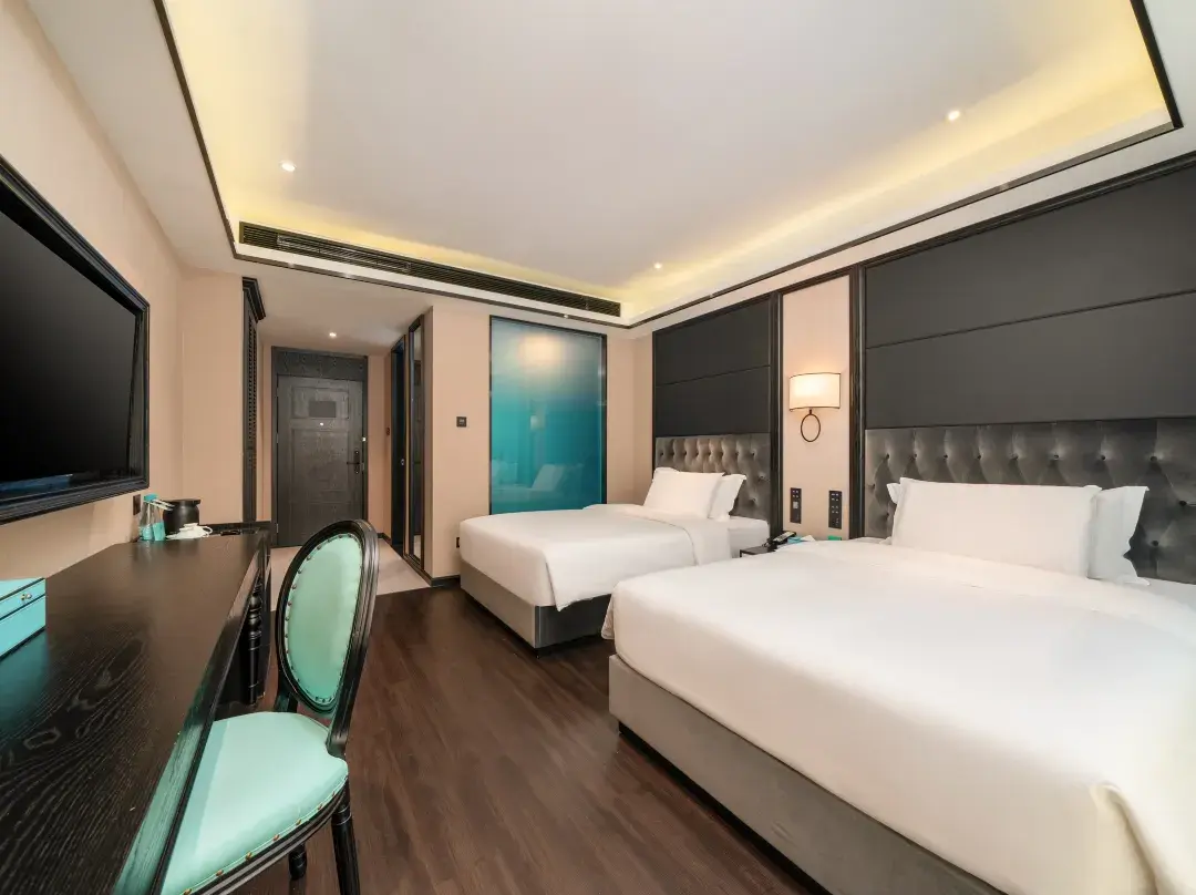 Jingyi Hotel - 팡청강 시