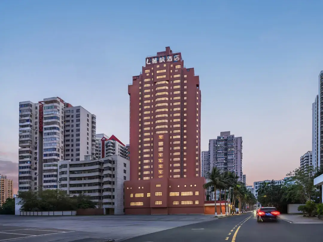 Lavande Hotels Haikou Youyiyangguangcheng Wanxiangcheng Plaza Branch - Haikou