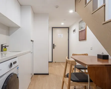 Plus House At The Bund - Shanghai