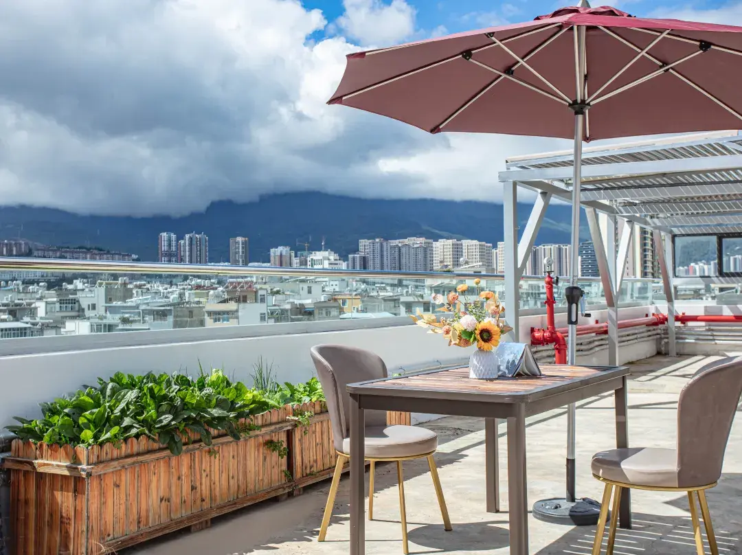 Dali Qianning Intelligent Hotel (High-speed Railway Station Erhai Lake Park Store) - Dali