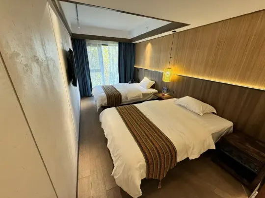 Naxi Home Homestay - Kunming