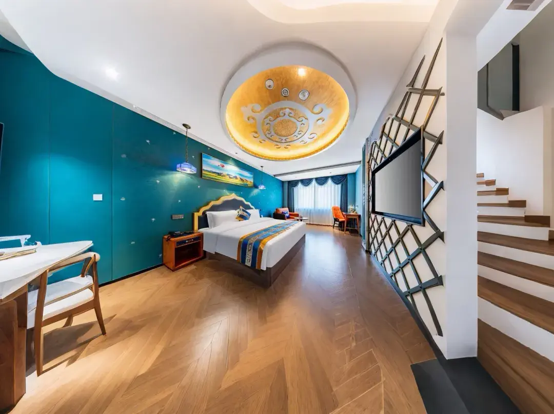 Cloud Tribe Mongolian Yuan Culture Hotel - Hohhot
