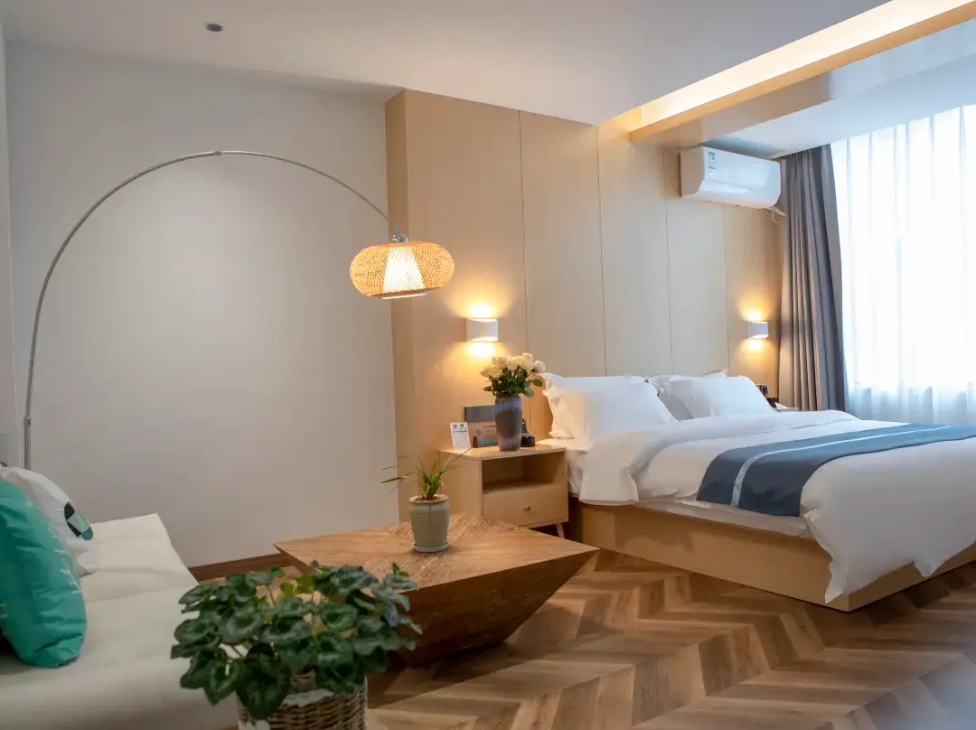 Yuxuju Garden Hotel - Qujing