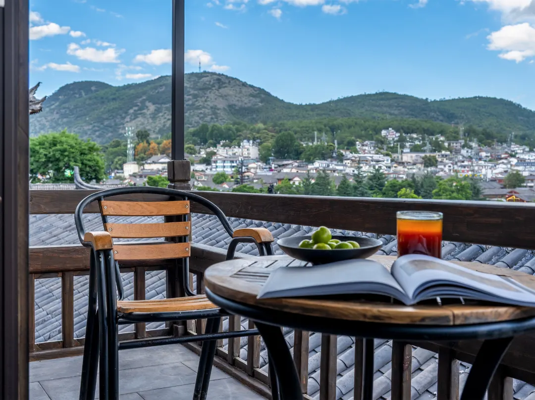 Grand Joli Demei Huasu · Mountain Courtyard Panoramic Resort Hotel - Lijiang