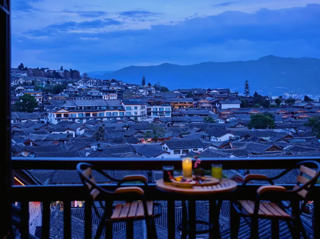 Grand Joli Demei Huasu · Mountain Courtyard Panoramic Resort Hotel - Lijiang