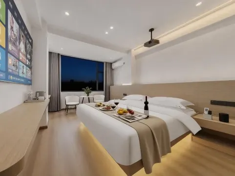 Dolan Intelligent Audiovisual Hotel - Dali