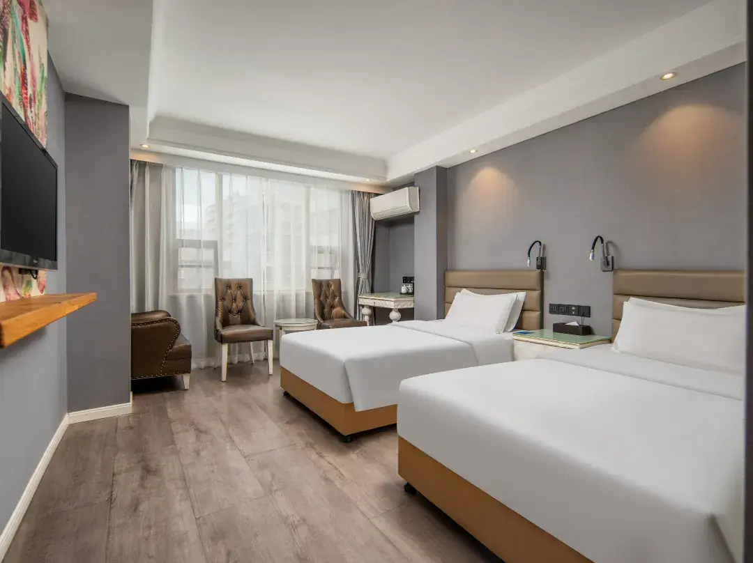 Baiyue Holiday Inn - Shiyan