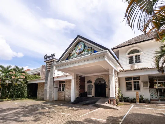 Rehat At Ottenville Boutique Hotel - Bandung