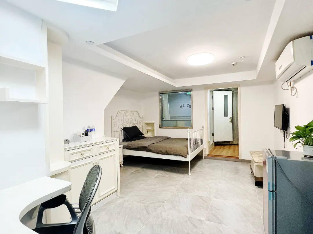 Qingyiwan Apartment - Shanghai