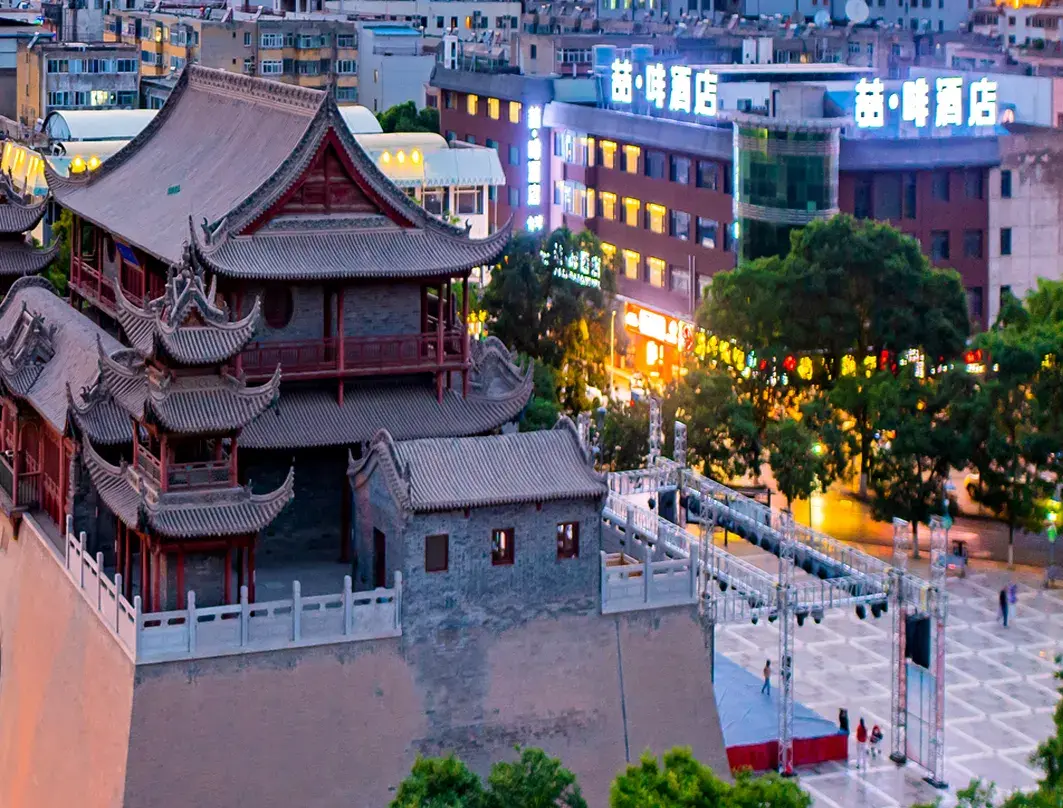 James Joyce Coffetel Hotel - Yinchuan