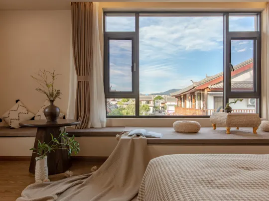 Clouds. Shanshui Creek Hotel - Lijiang